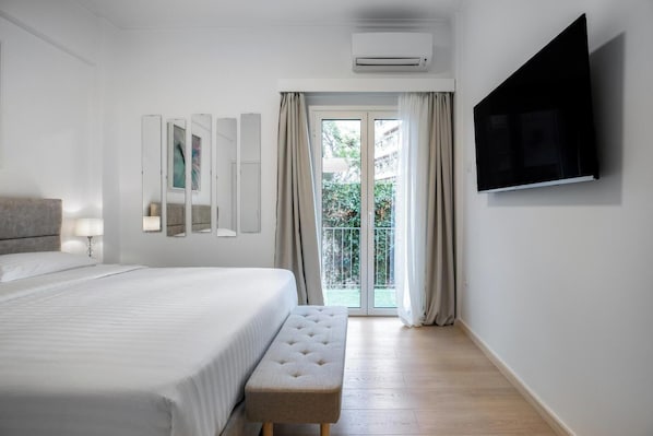 Apartamento Clássico, varanda, Vista para a cidade | 3 quartos, lençóis de algodão egípcio, roupa de alta qualidade