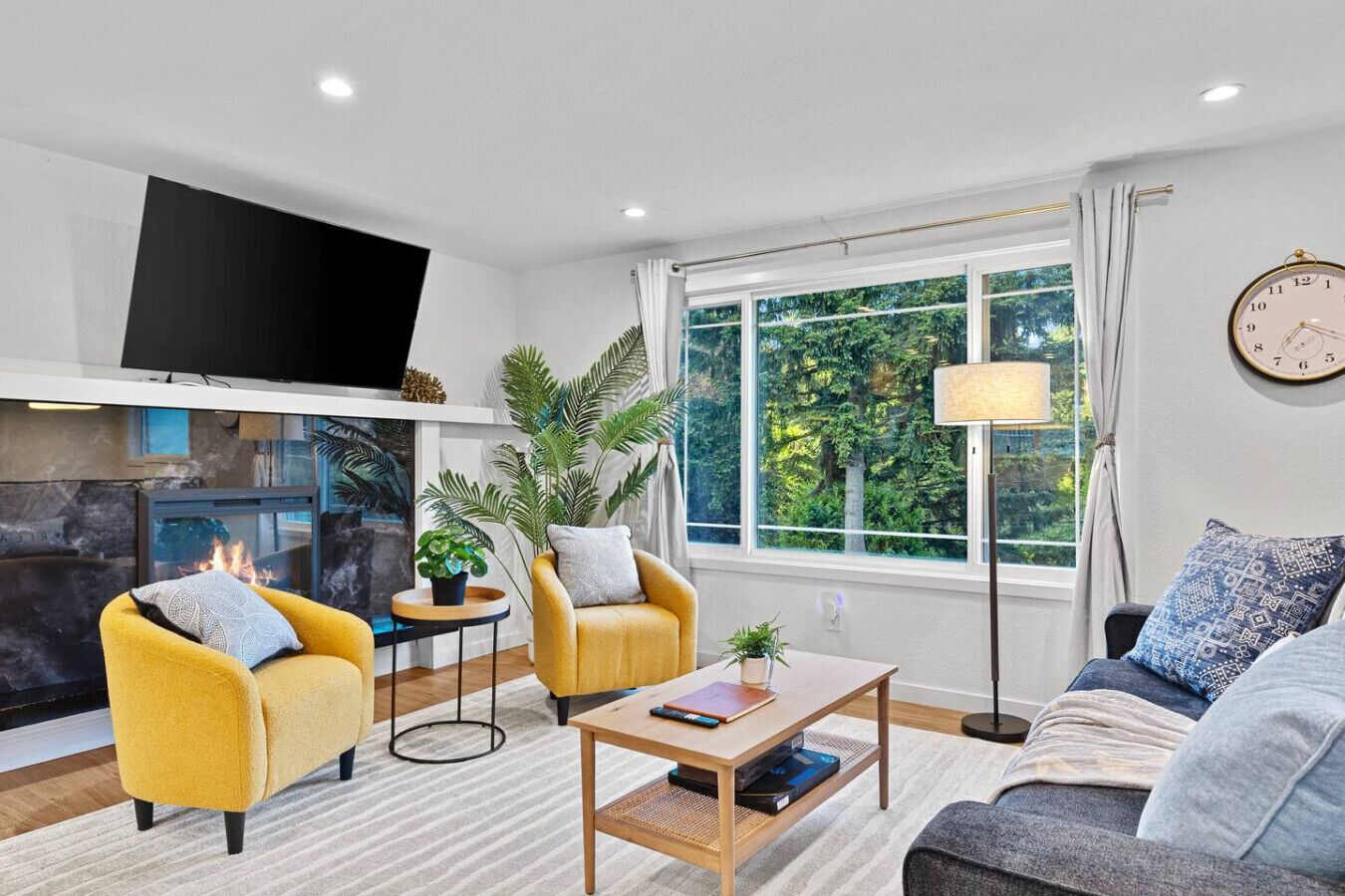 Elegant 4br/3ba Villa  Pool & Resort Perks - 