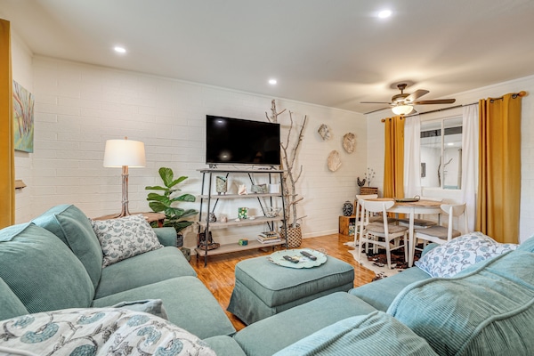 Charming Sun City Getaway Near Golf & Casinos! - Glendale, AZ