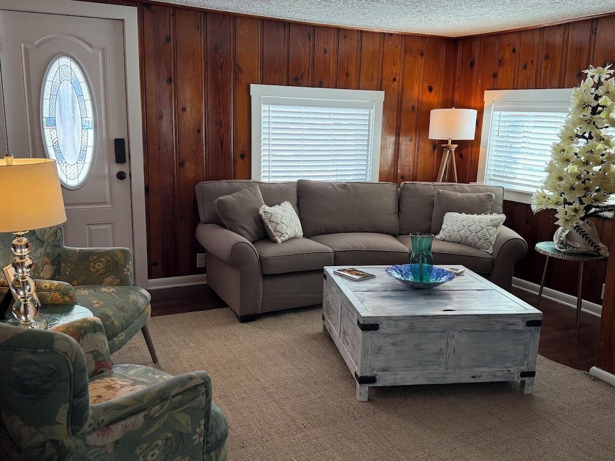 Walk To Muirfield  Backyard Pavilion, 2 Fire Pits For Ultimate Relaxation! - Columbus, OH