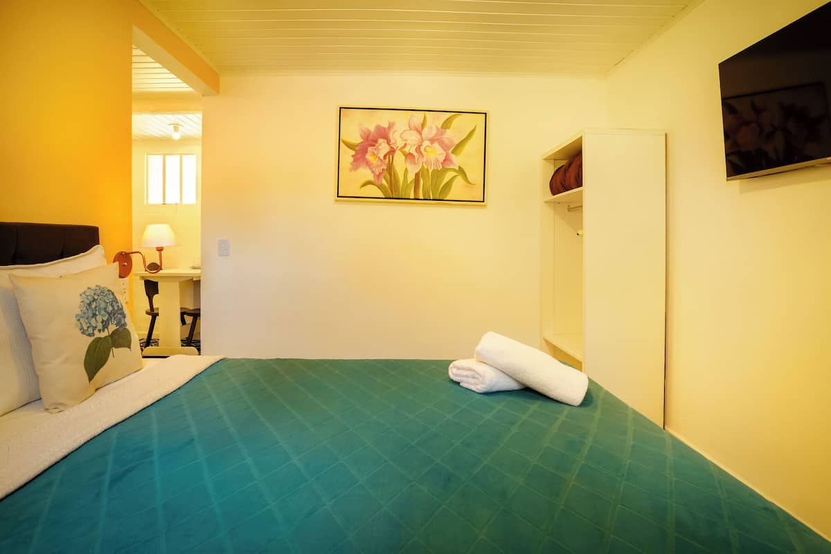 Quarto Júnior | 2 quartos, Wi-fi grátis, roupa de cama fornecida