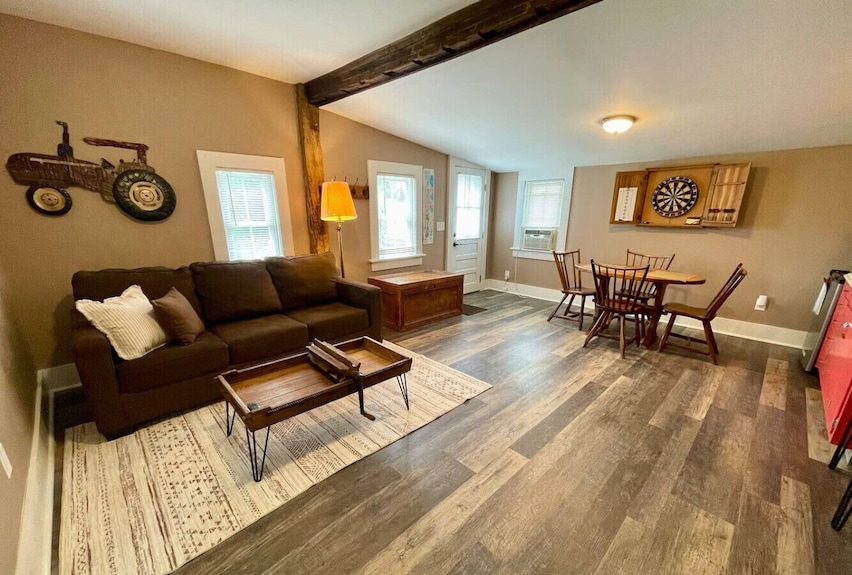 Hoppy Hill Farm House - Dutchess County, NY