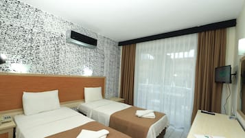 Quarto standard, vista para o jardim | Wi-Fi de cortesia, roupa de cama