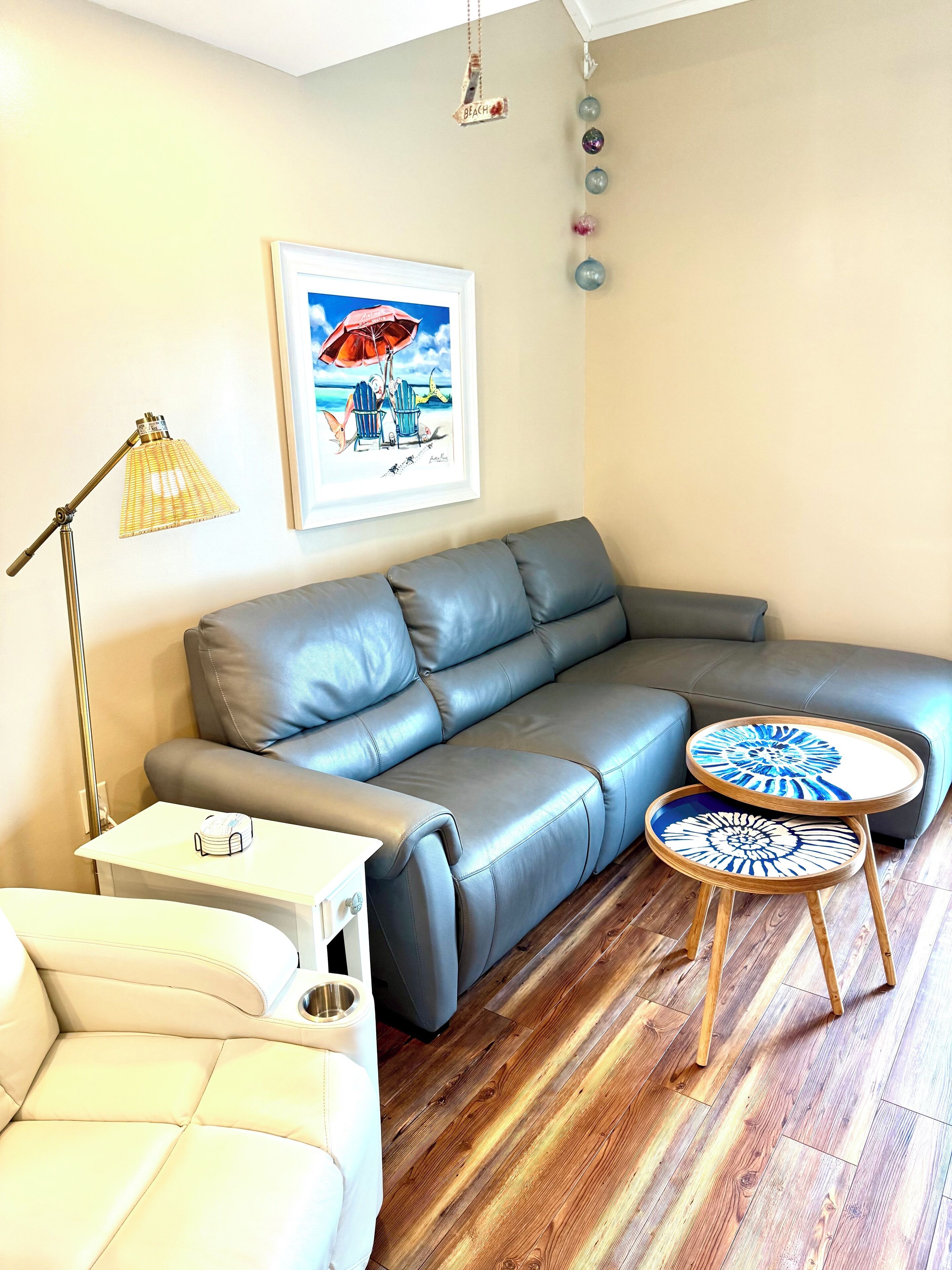 Charming Canal Water View Townhome With Outdoor Pool, Wifi & Ac In Ocean City - Ocean City, MD