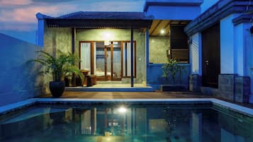 Vila romântica, 1 quarto, vista para a piscina | Terraço/pátio