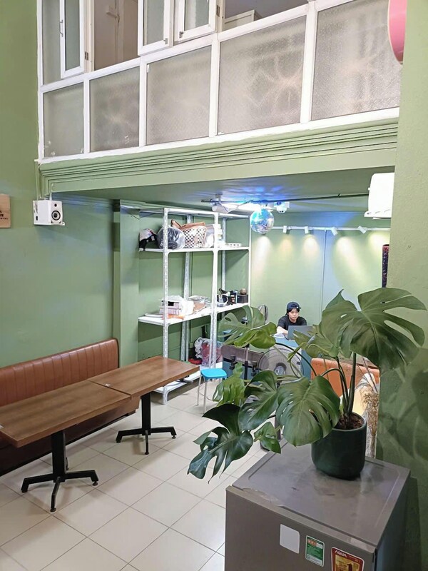 Viet Vintage Hostel & Pub - Hanoi