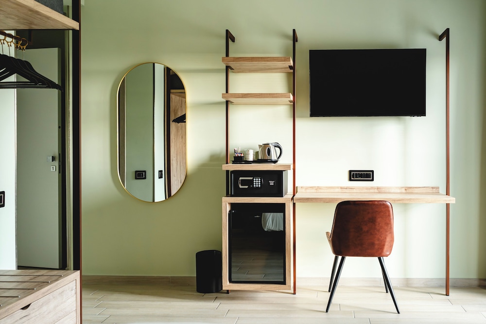 Tirreno Code Rooms - Tarquinia