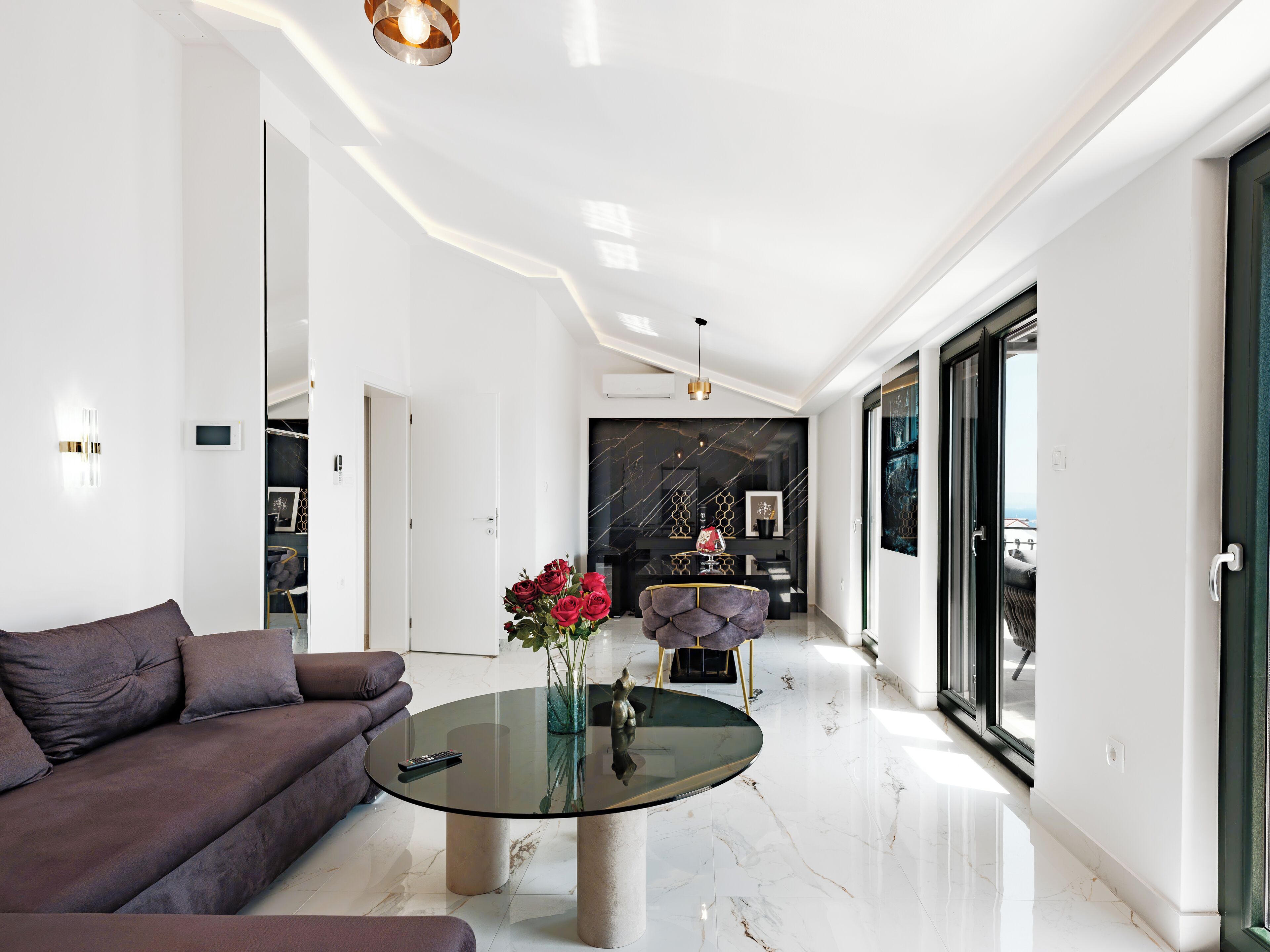 Villa Aea Del Mare: Luxury 5br Villa With Pool, Wellness & Sea Views - Sleeps 12 - Okrug Gornji