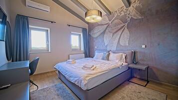 Vila superluxo, varanda, vista para o pátio | Wi-Fi de cortesia, roupa de cama