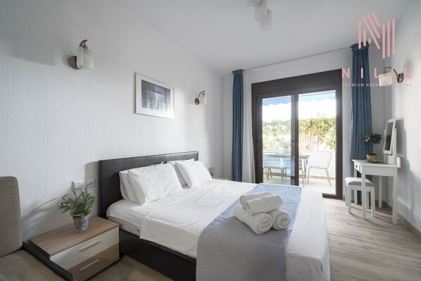 Secretária adequada para computadores portáteis, ferro/tábua de engomar