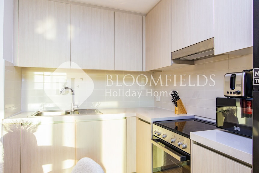 Bloomfields 1br Deluxe In Water Edge - Abu Dhabi Airport (AUH)