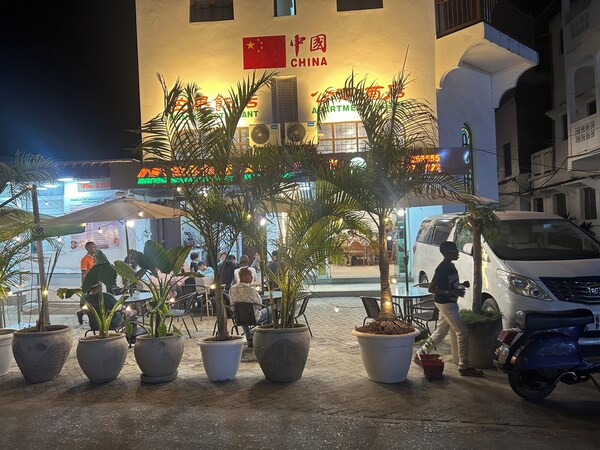 Mango Restaurant And Apartment Hotel - Zanzibar