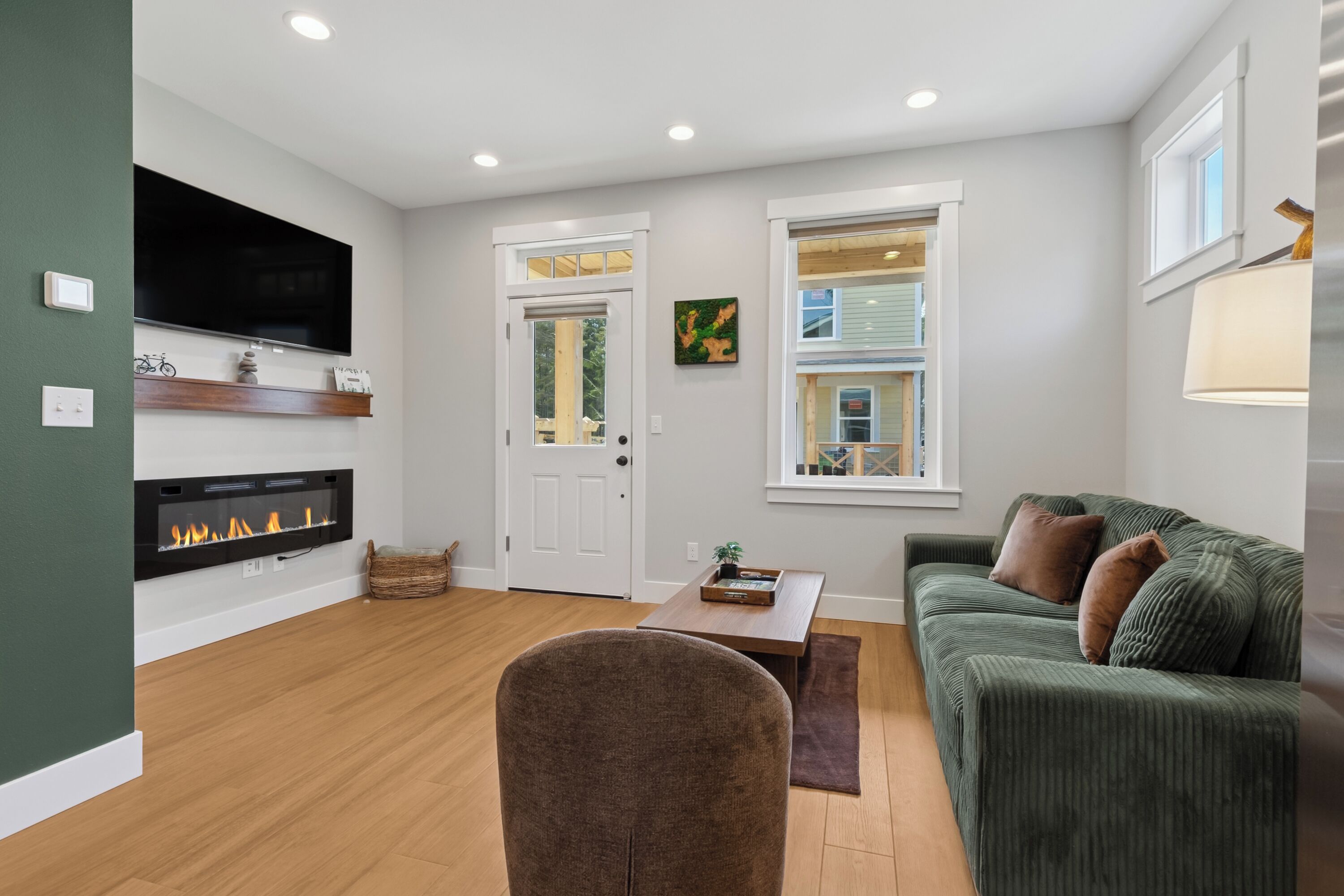 Seabrook's A Tree House: Hot Tub And Dog-friendly! - Pacific Beach, WA