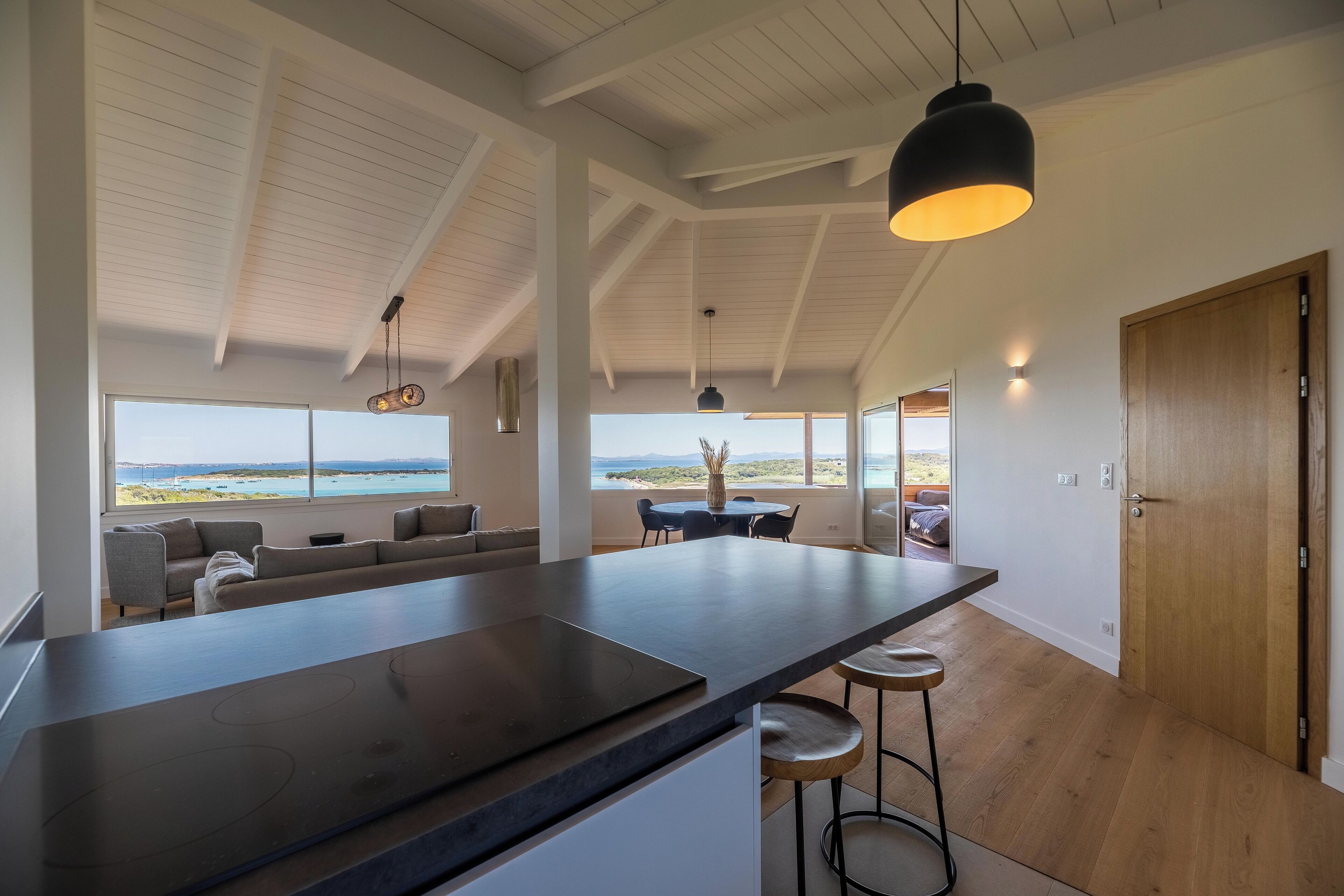 Magnificent Sea View Apartment - 2 Bedrooms - Bonifacio