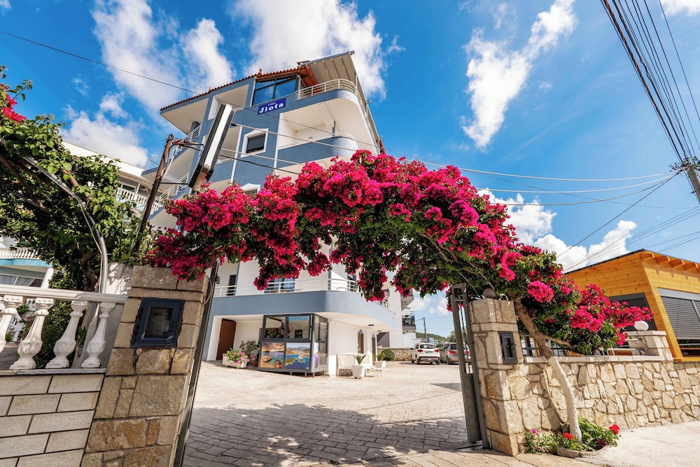 Villa Jiota - Ksamil