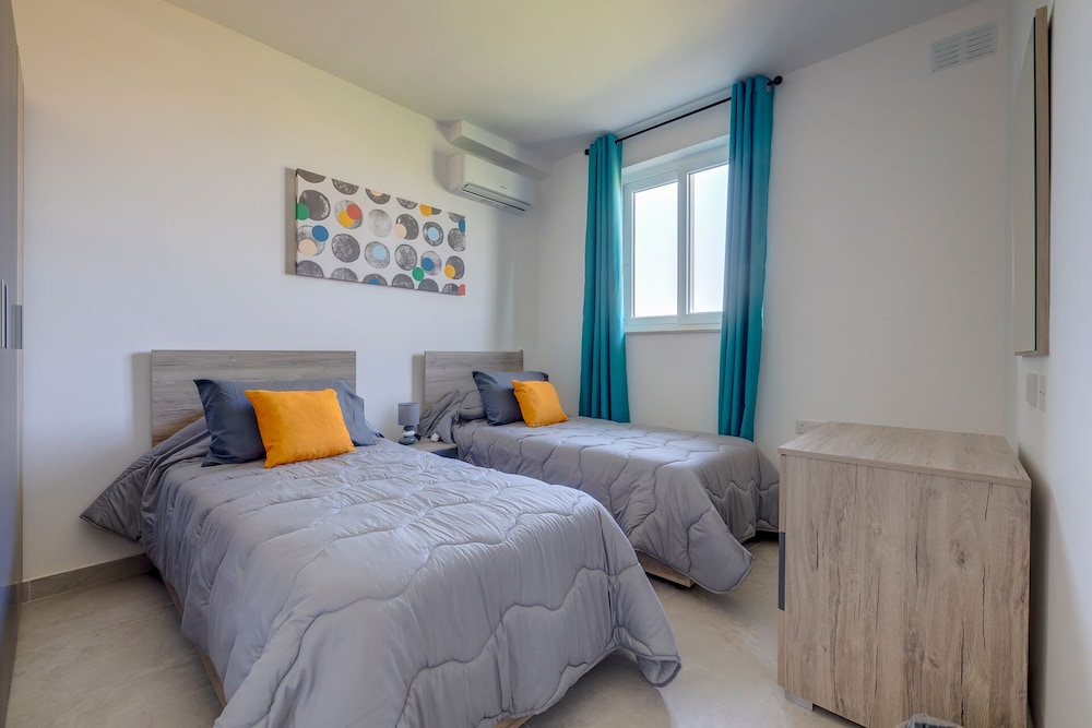Chic and Central 2BR in the Heart of Ghaxaq - Ghaxaq | Vrbo
