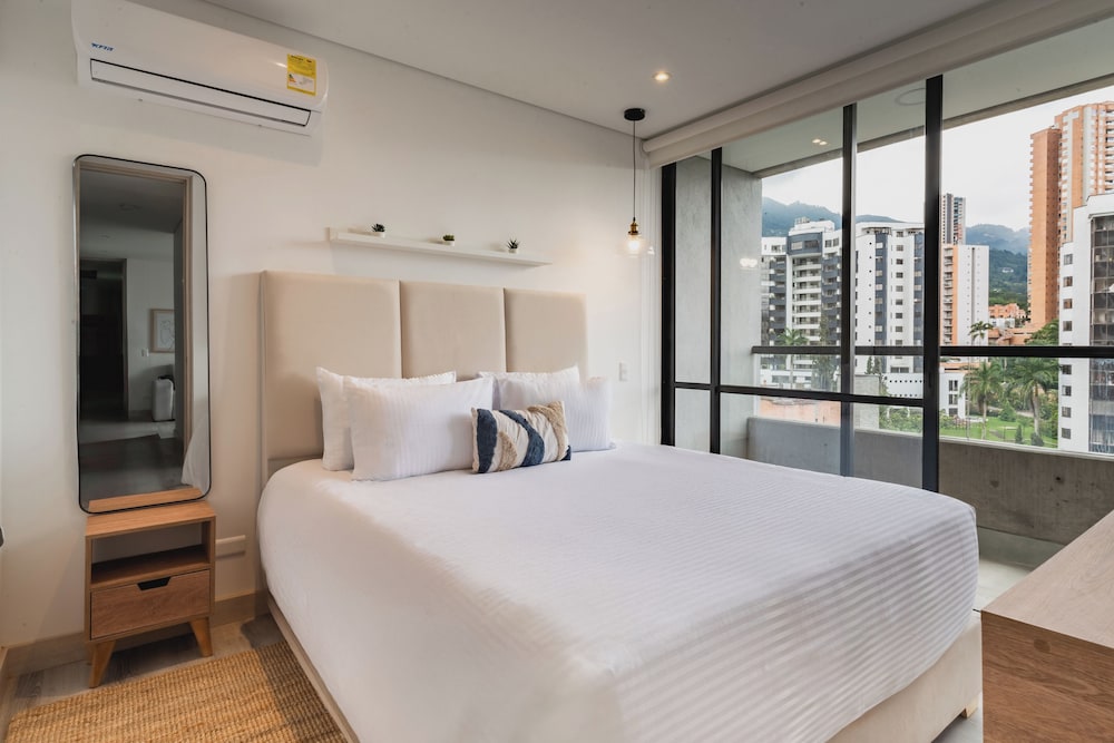 Grand By Jalo - Medellín, Colombia