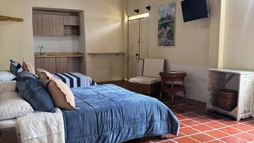 Quarto Deluxe, vista para o resort | Cofre no quarto, Wi-fi grátis