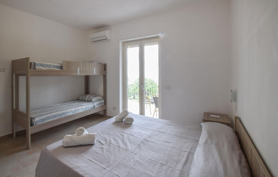 Prachtig Appartement Met 1 Slaapkamer. - Tropea