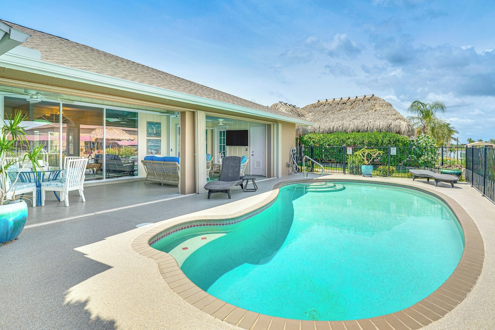Outdoor Kitchen, Bar & Dock: Port Charlotte Home - Boca Grande, FL