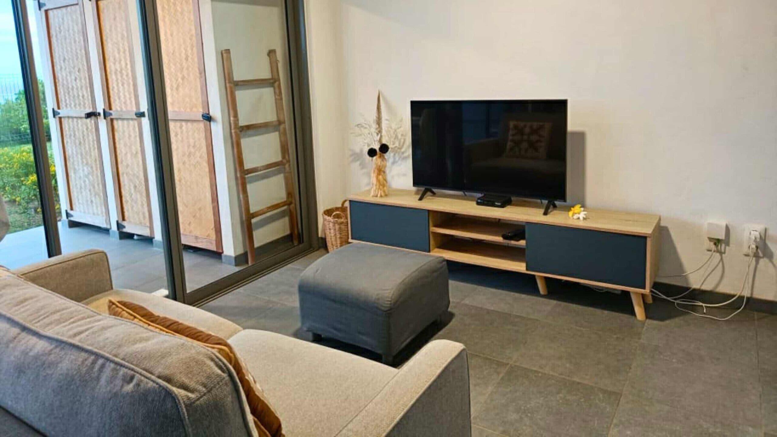 Moorea - Fare Moohono Tohora - French Polynesia