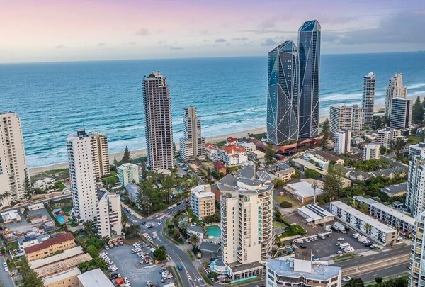 Wings Resort - Private Apartments - Gold Coast