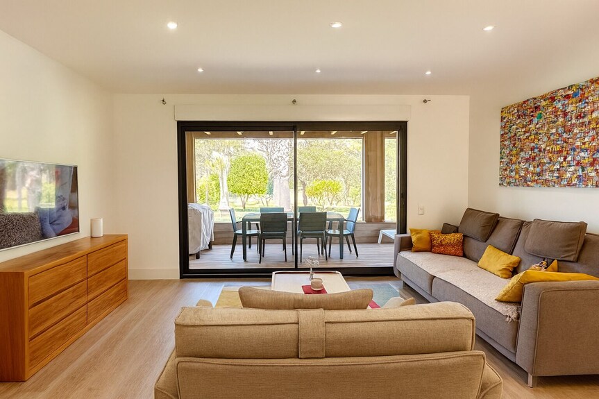 Pineto | Villa Between Sea & Pine Forest - Private Beach Access, Large Garden, Ground Floor - 바스티아