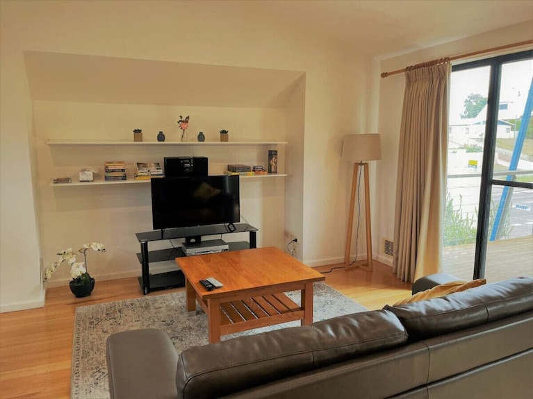 Blue Oasis, Esperance - Esperance