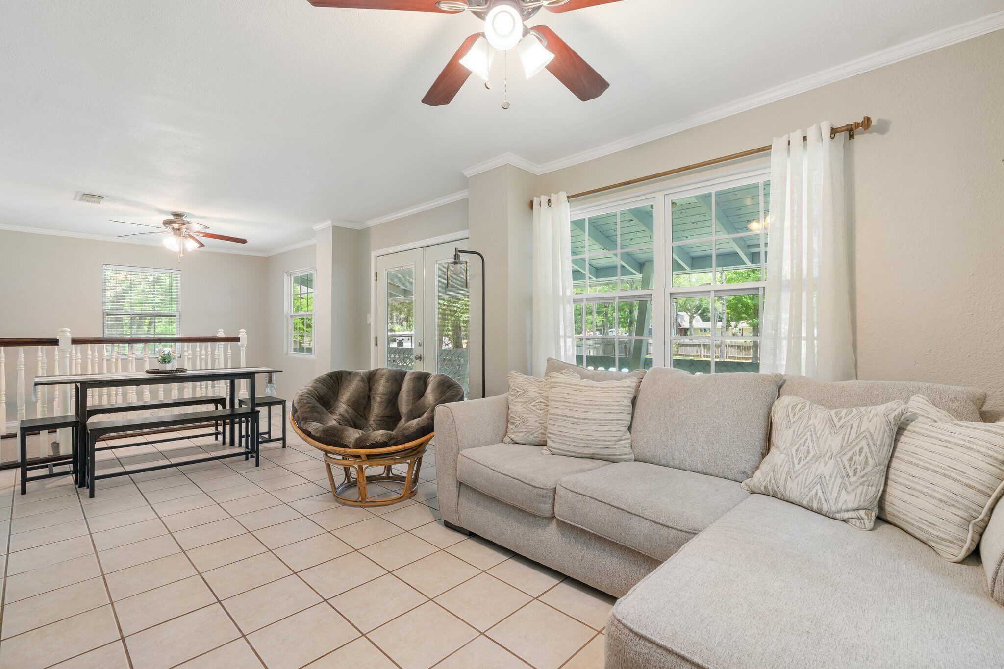 Charming 3-bedroom House In Conroe With Private Pool On An Acre! - The Woodlands, TX