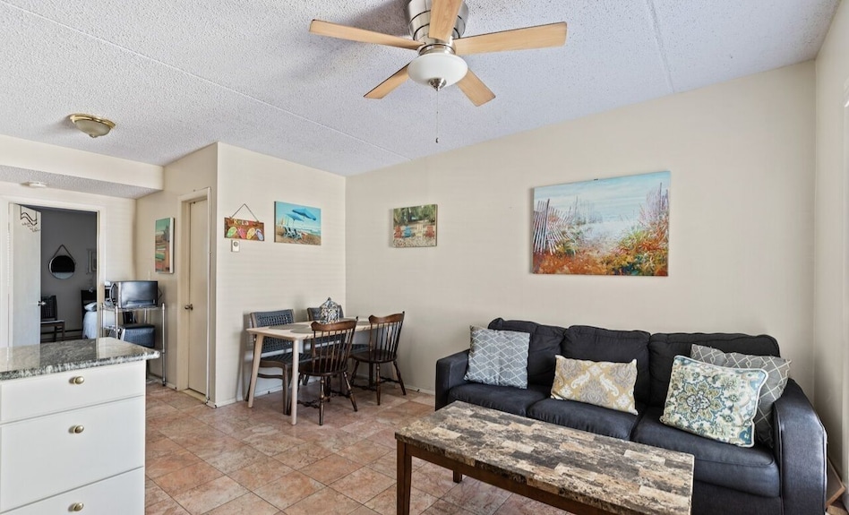 Beach Block Steps To Sand And Many More Attractions Making This The Perfect Spot - Wildwood, NJ