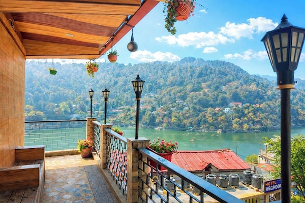 Hotel Vinayak Nainital - Nainital