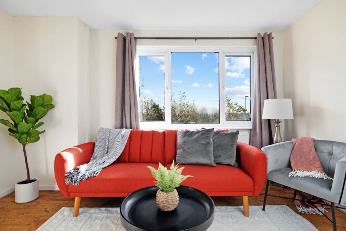 Newly Renovated 3br House Perfect For Contractors - Plymouth