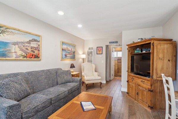 Lovely 1 Bed Beach Condo #128 1 Bedroom Condo By Sunset Shores Condominiums - Lake Casitas Recreation Area, Ventura
