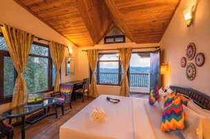 Deluxe Private Room with Balcony and Ensuite Bathroom | Wi-fi grátis 