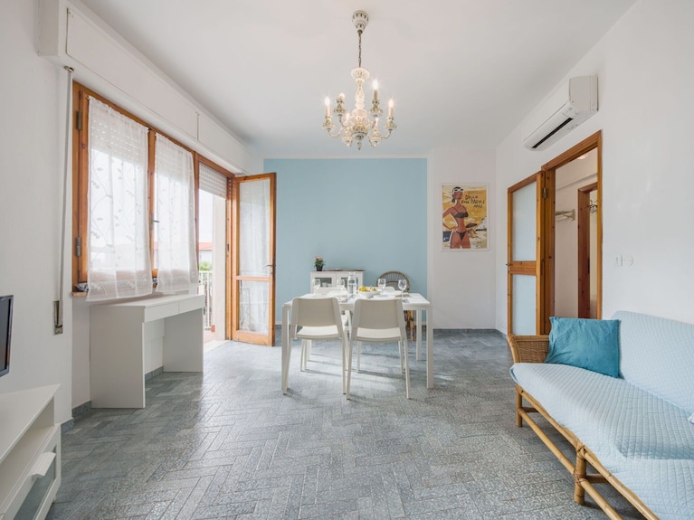 Acogedor Apartamento Para 5 Personas Con A/c, Wifi, Tv Y Balcón - Marina di Pietrasanta