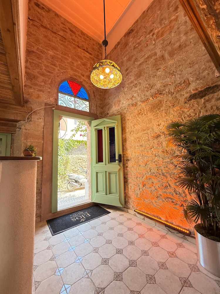 Elos Ayvalık Pansiyon - Ayvalık