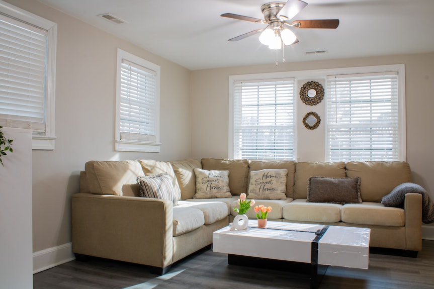 Charming 3-bedroom, 2 Bathroom House With Wifi, Ac In Wonderful Goldsboro. - Goldsboro, NC