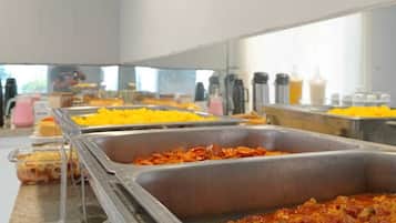 Pequeno-almoço tipo buffet diário incluído