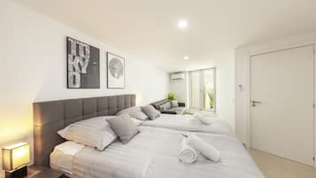 7 quartos, berços/camas para crianças, roupa de cama fornecida