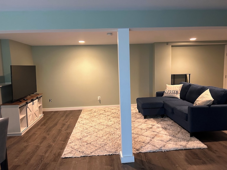 Cozy In-law Apartment - 댄베리