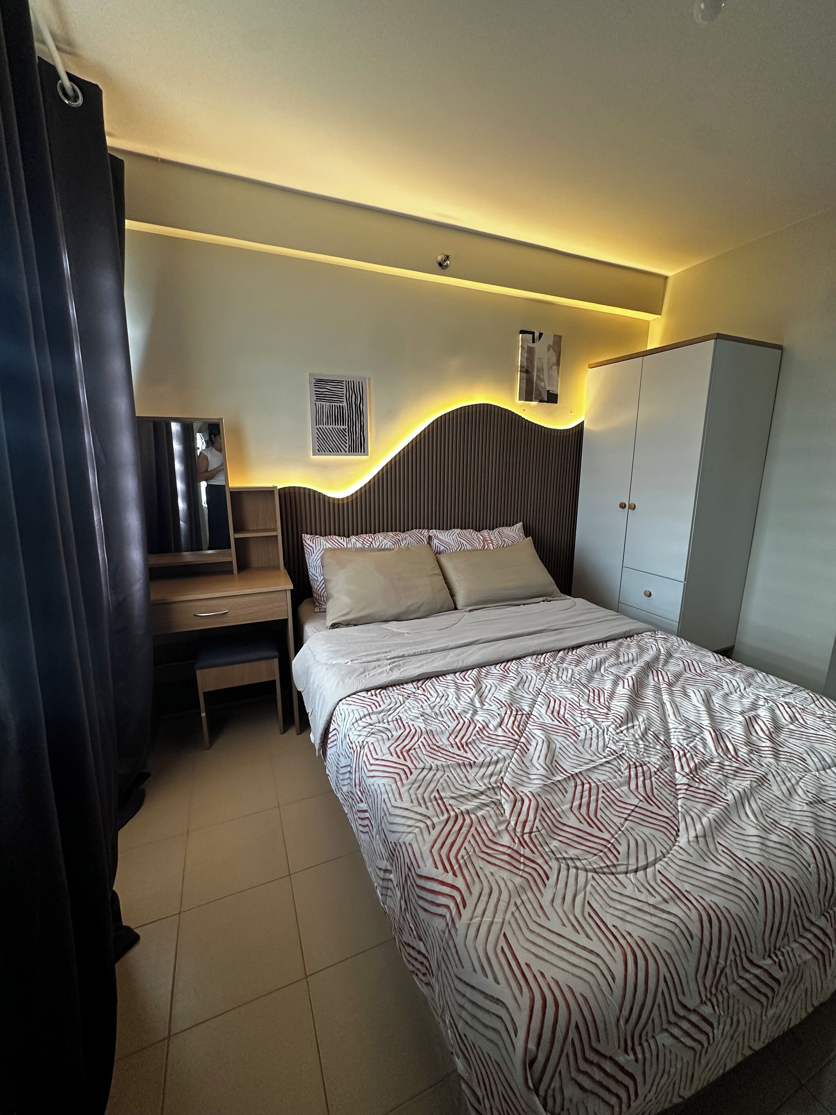 Modest Condo Getaway, Sea & City Access - Dumaguete