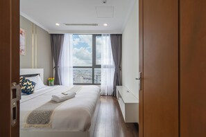 Roupa de alta qualidade, camas de colchão viscoelástico, minibar