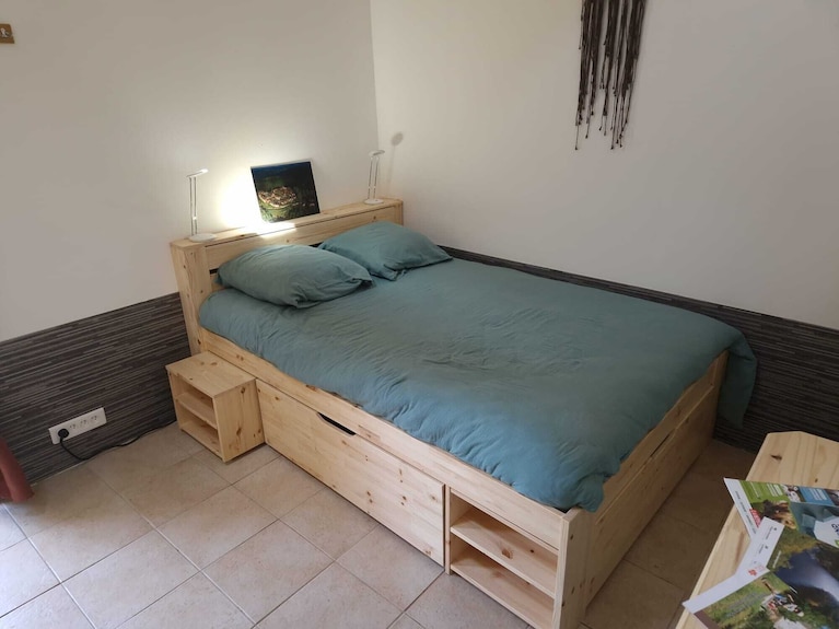 Gîte/studio 2 Personnes Avec Jardin Clôturé (Animaux Acceptés) Et Grande Douche. - Carennac
