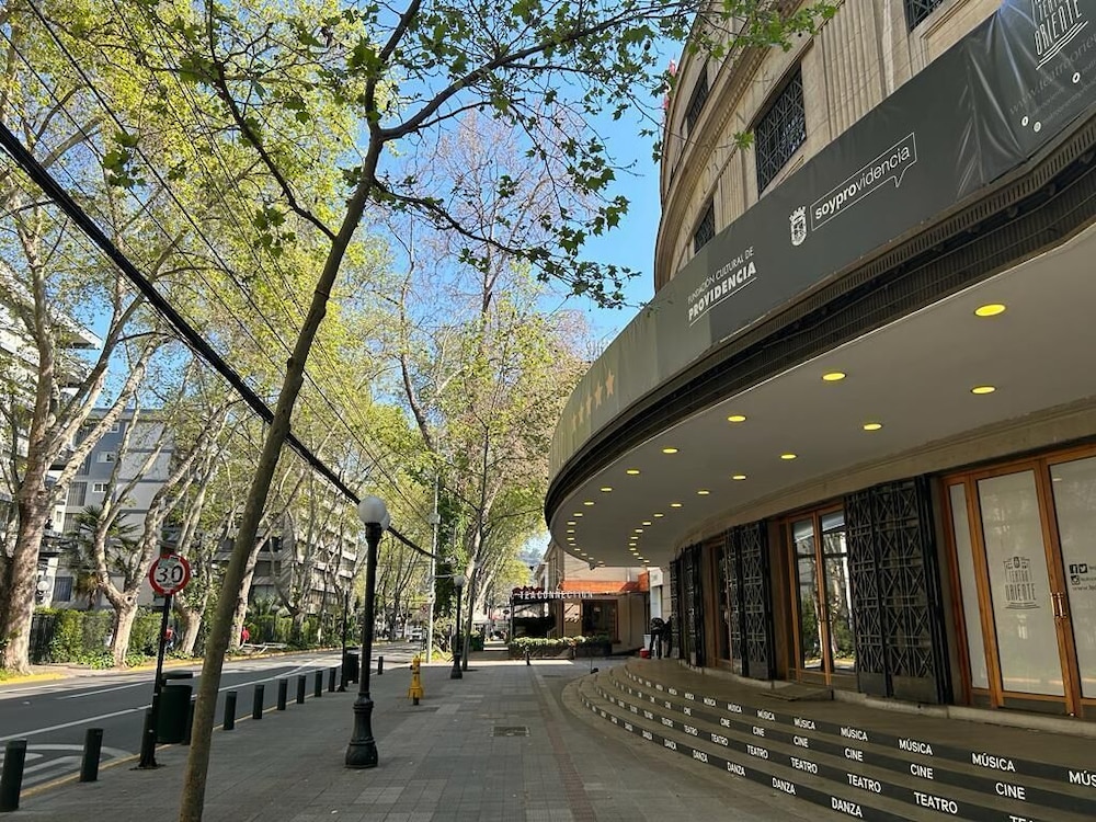 Orly Suites Ll - Las Condes