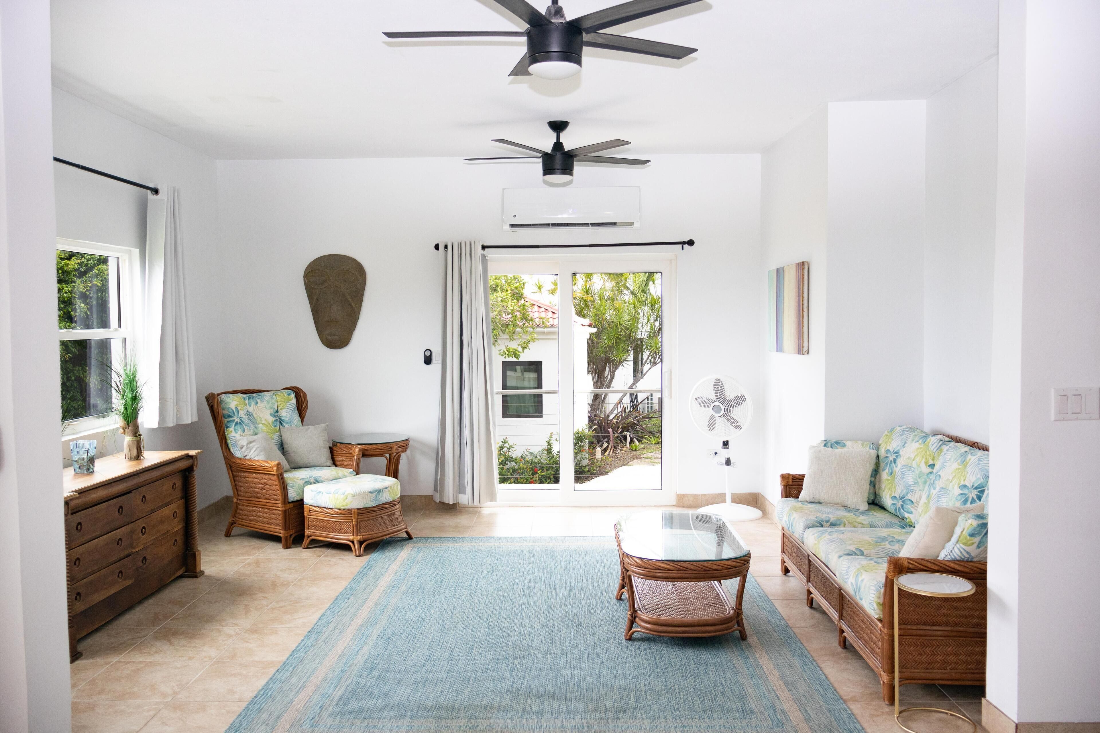 2 Bed, 2 Bath With Pool Access Overlooking Cruz Bay - Cruz Bay