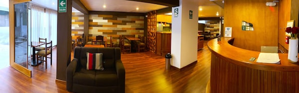 Qoya Classic - Aguas Calientes