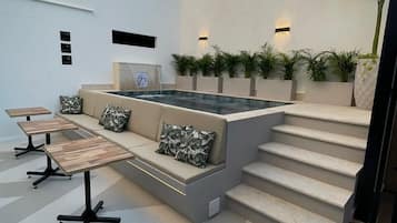Piscina externa