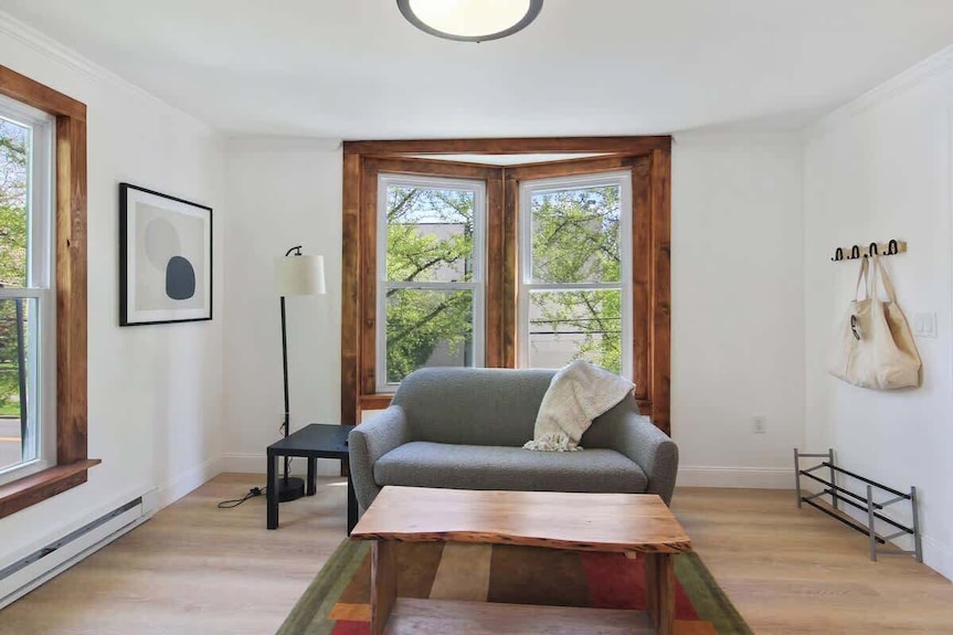 Ny Suite | Downtown Walk To Commons | Free Parking - Lansing, NY