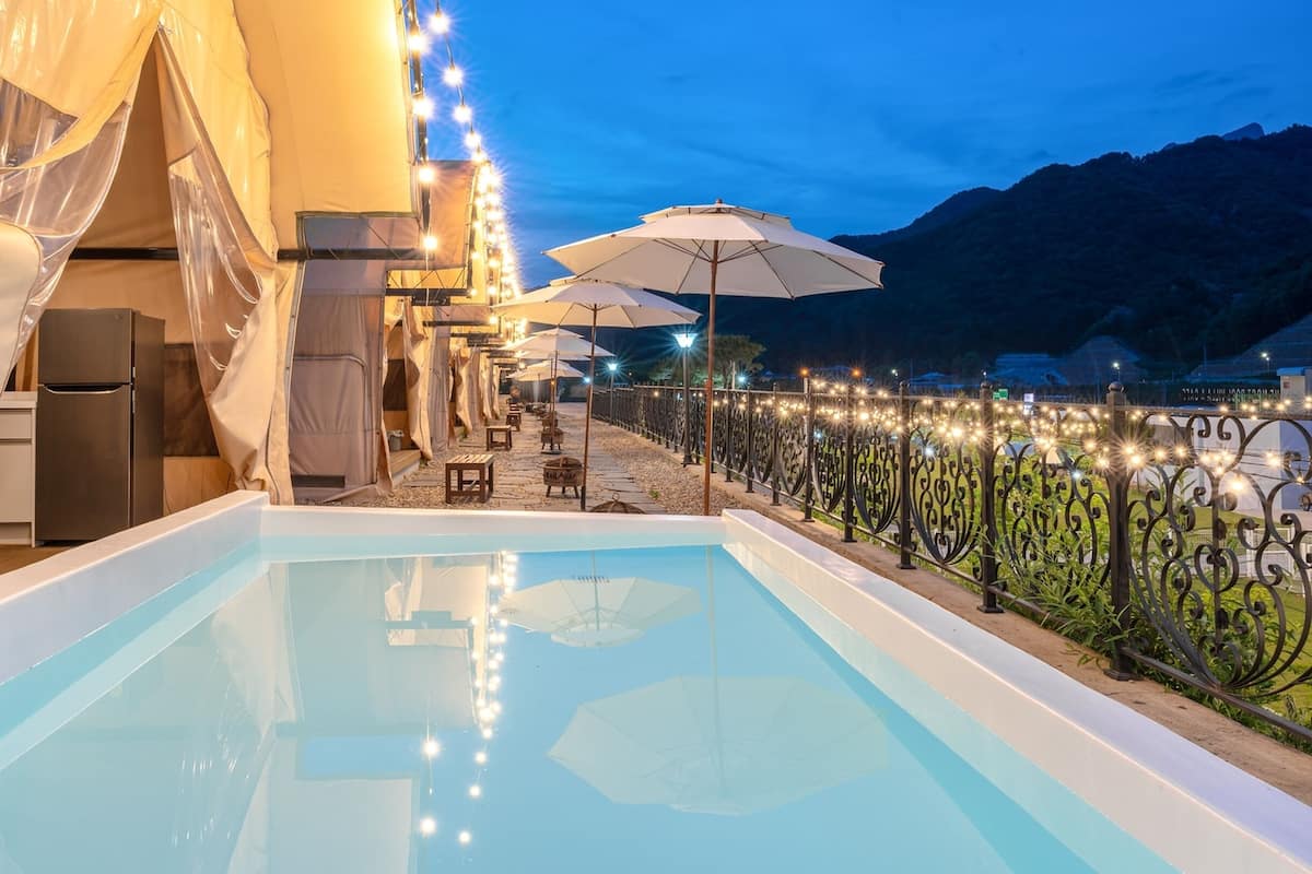 Quarto Básico, 1 quarto (Glamping 01 (BBQ/Private Pool)) | 1 quarto, Wi-fi grátis