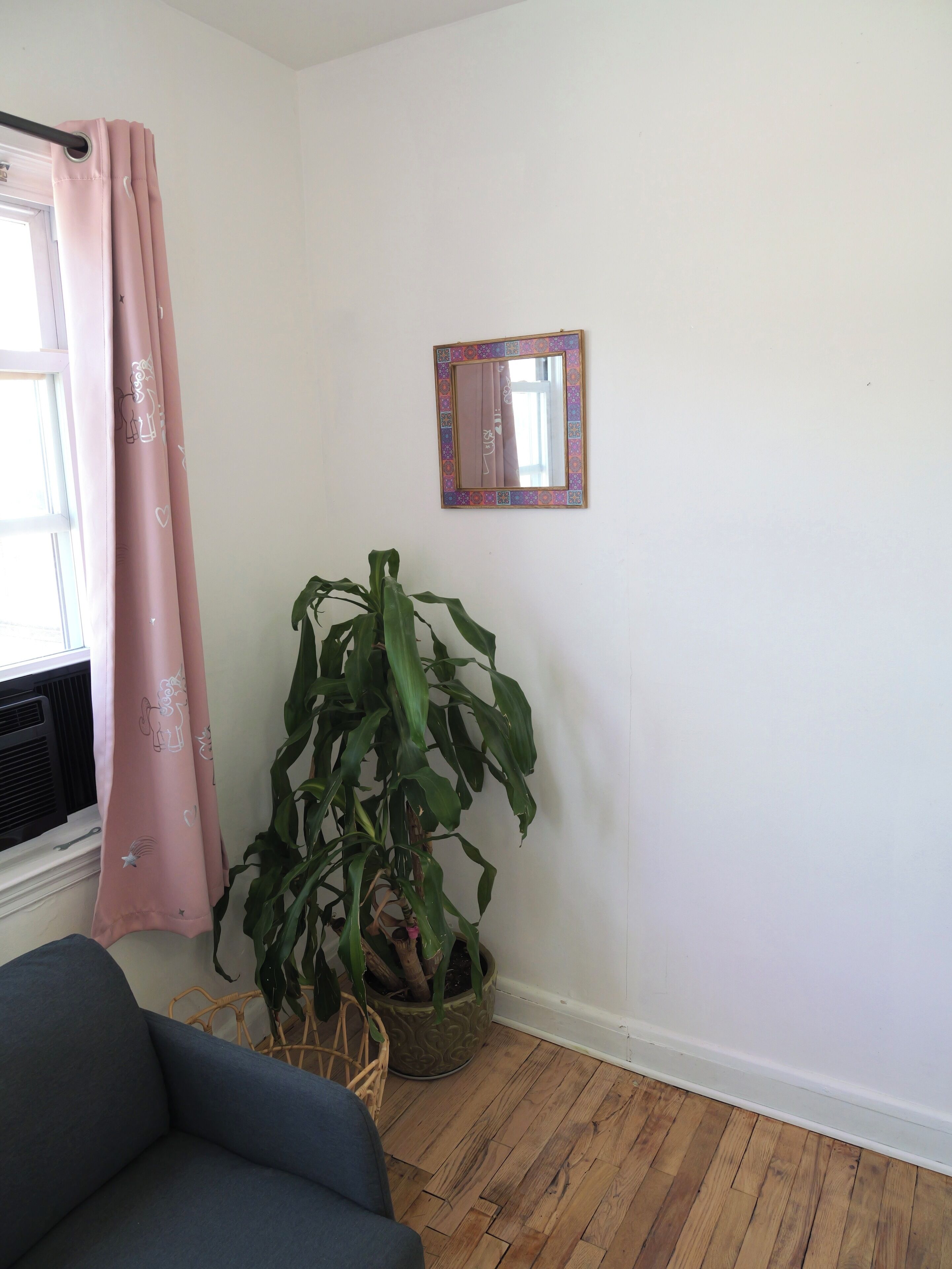 Spacious 4-bedroom Suburban Townhome Near Baltimore Safe Peaceful King Beds - Towson, MD